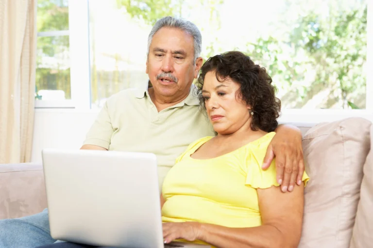 Can You Switch Medicare Advantage Plans? Timing Rules Explained (2026)